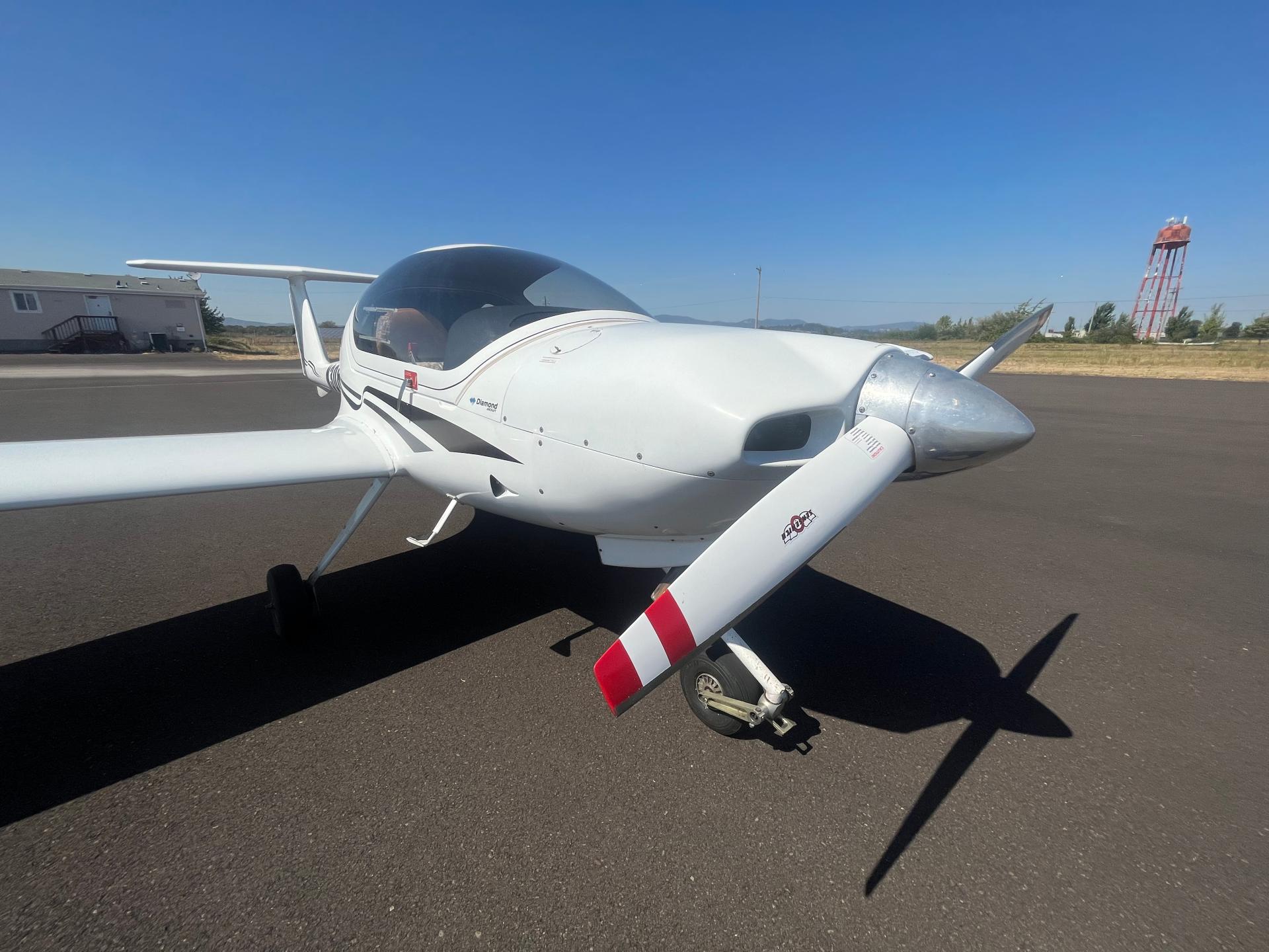2006 Diamond DA20 for sale
